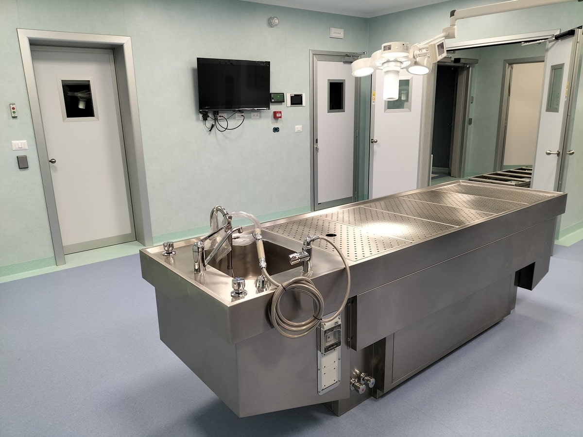 Planning laboratories and dissecting rooms for autopsy - Comfit